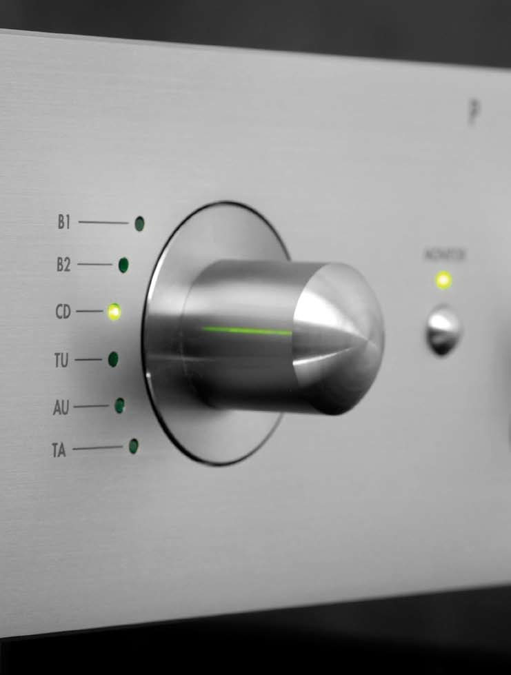 Primare 130 Integrated Amplifier and CD31 Compact Disc Player - The ...