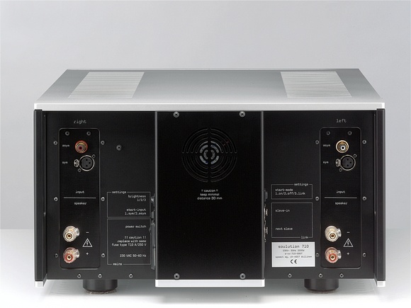 Best Amp EVER? Soulution 710 Amplifier - The Absolute Sound