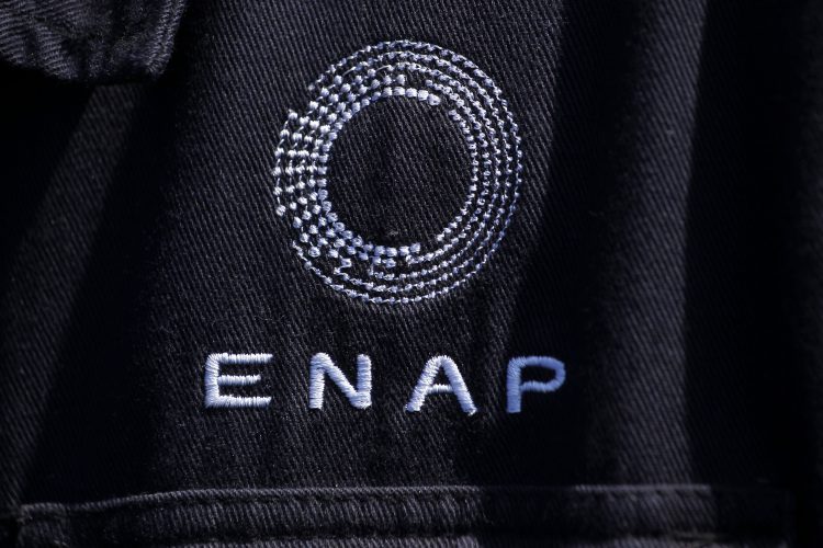 Enap paralizó todas sus operaciones en el sur por bloqueo en refinería ...