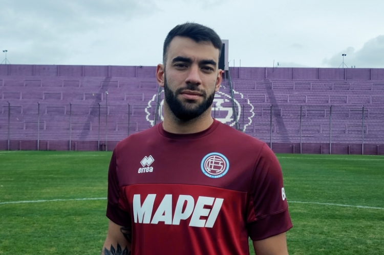 ¿Quién es Brian Blando? Conoce los números del delantero que llegaría a ...