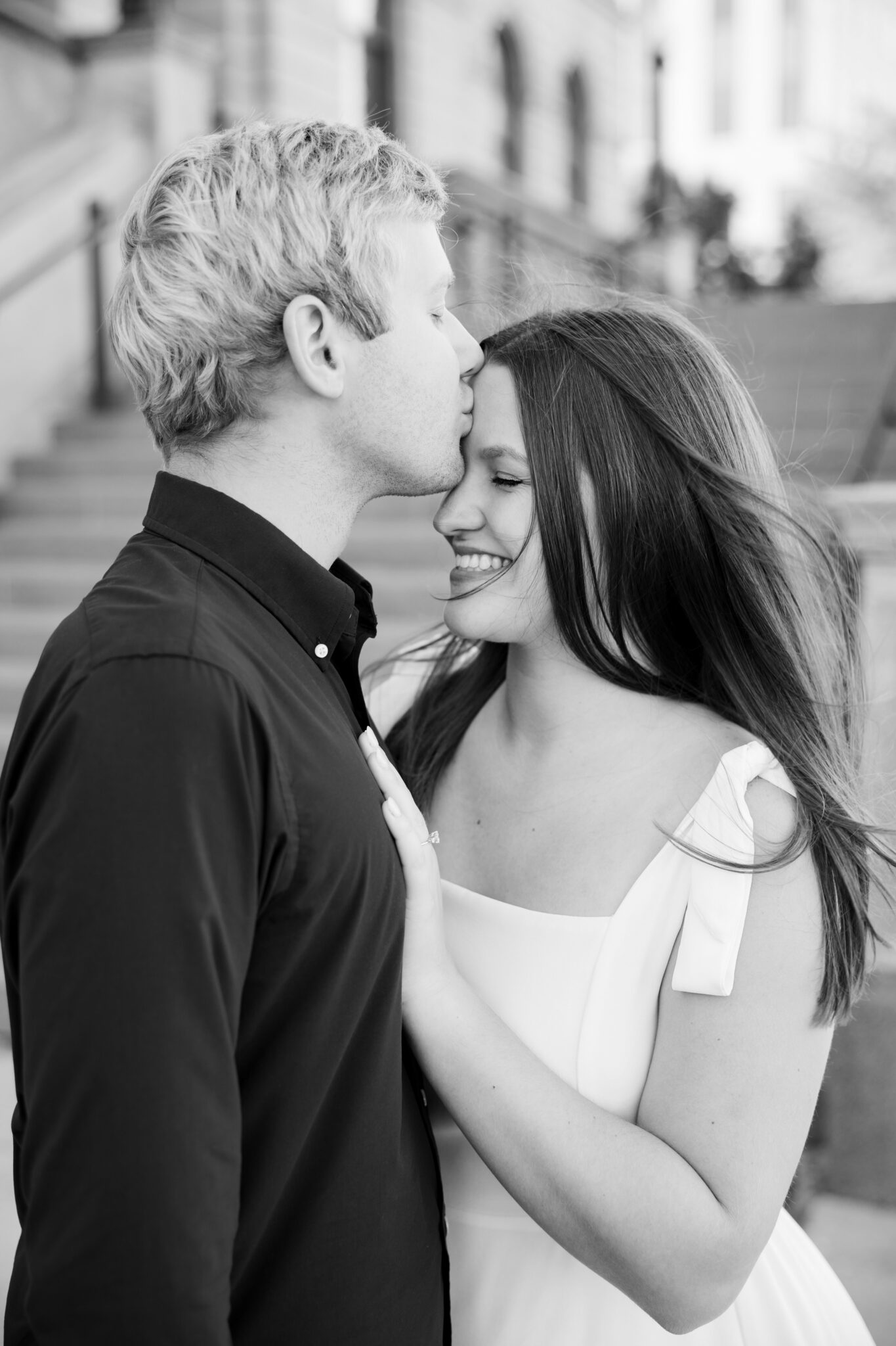 Erica & Isaiah’s Fall Des Moines Engagement Session | Jennifer Weinman ...
