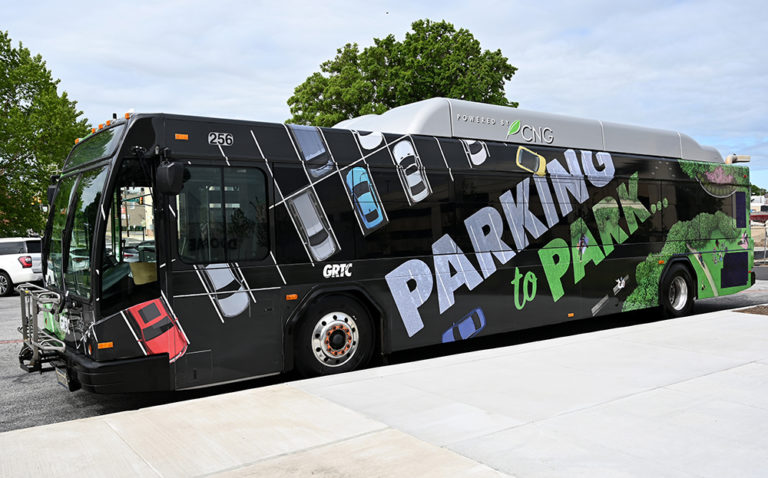 “Parking to Park…” GRTC bus wrap unveiled at Science Museum of Virginia ...