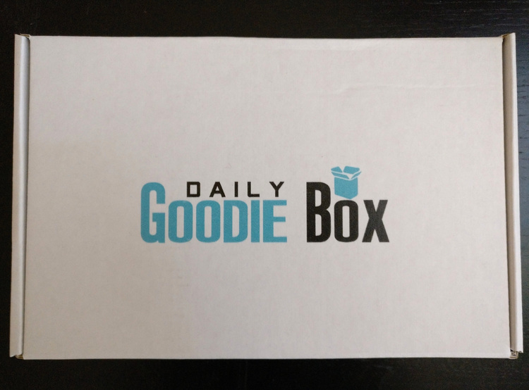 Review: Daily Goodie Box – May Box – Little Conquest