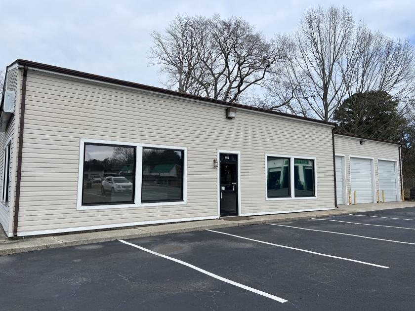 12608 Warwick Boulevard Newport News, VA 23606 | ID: 311355 | MyEListing