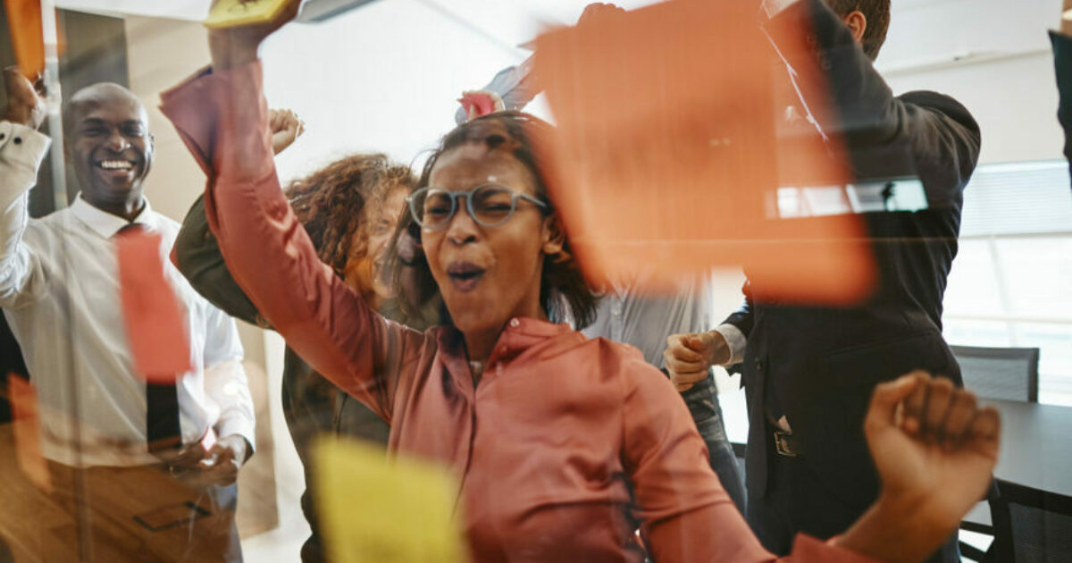 Navigate | Help your employees turn New Year’s resolutions into…