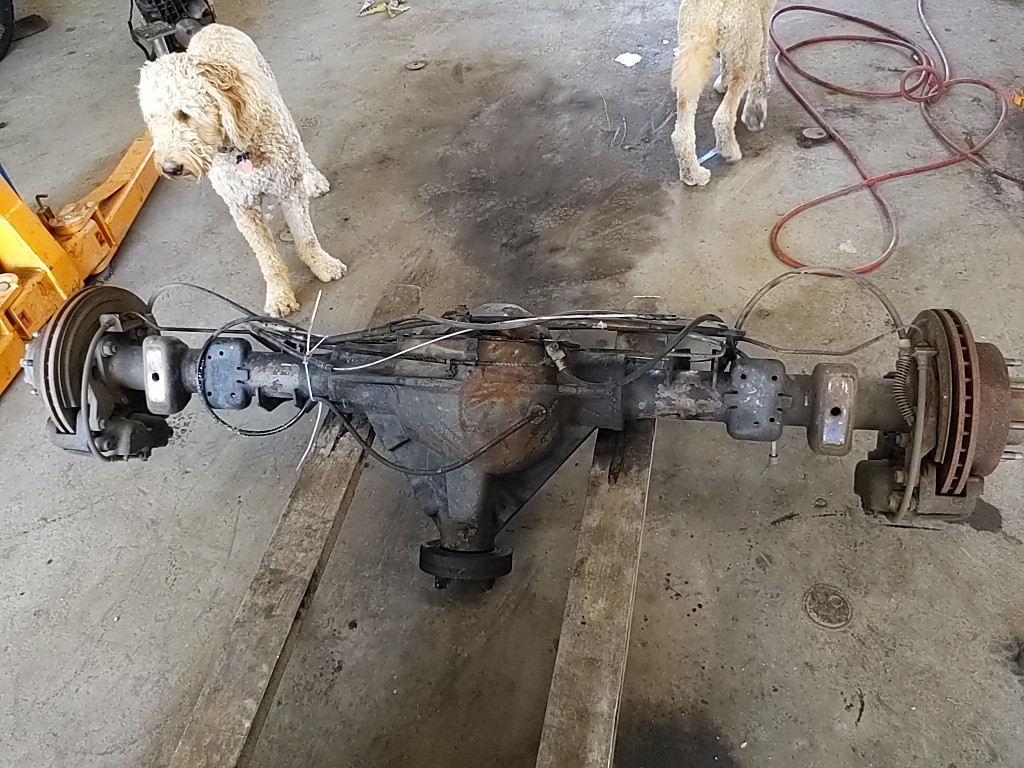 2005 GMC Sierra Silverado Rear Axle Assembly 3.73 AAM 1150 - Parts ...