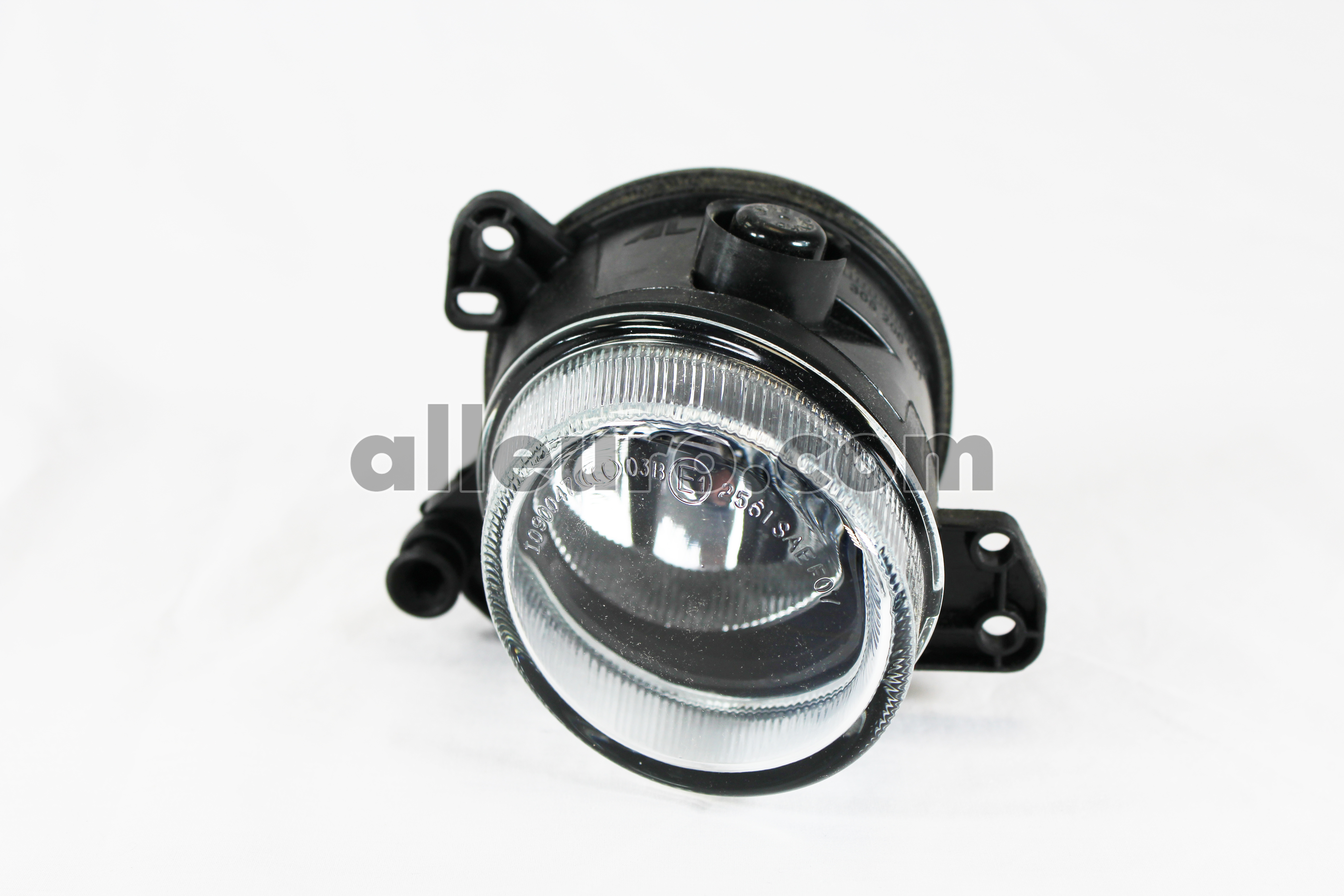 alleuro.com: TYC Right Fog Light Assembly 2128201056 19-11031-00