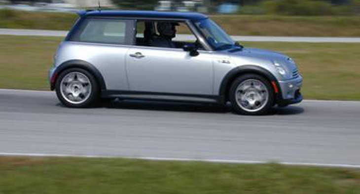 2002 Mini Cooper S | Project Cars | Grassroots Motorsports