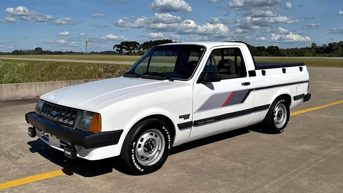 You Need This: Chevy 500 | The Brazilian Chevette-like pickup | News ...
