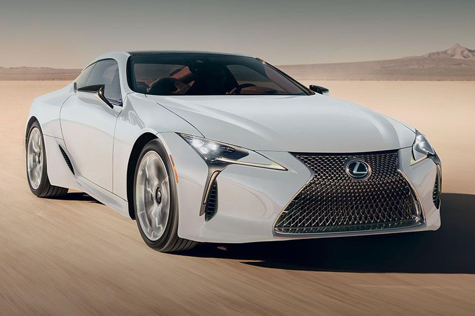 Open phones: Let’s chat with the head of Toyota’s North America desi ...