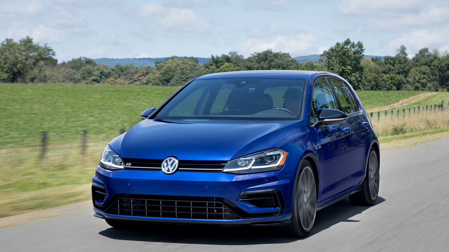 2018 Volkswagen Golf R: New car reviews | Grassroots Motorsports