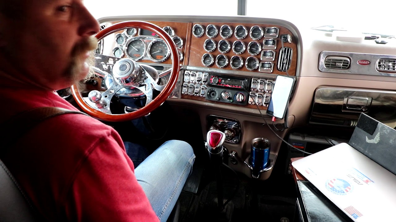 Video: How to Shift an 18-Speed Transmission| Videos | Classic Motorsports