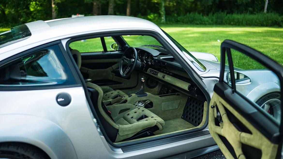 Weighs less than a new Miata: A one-of-75 Singer 911 “DLS” | Porsche ...