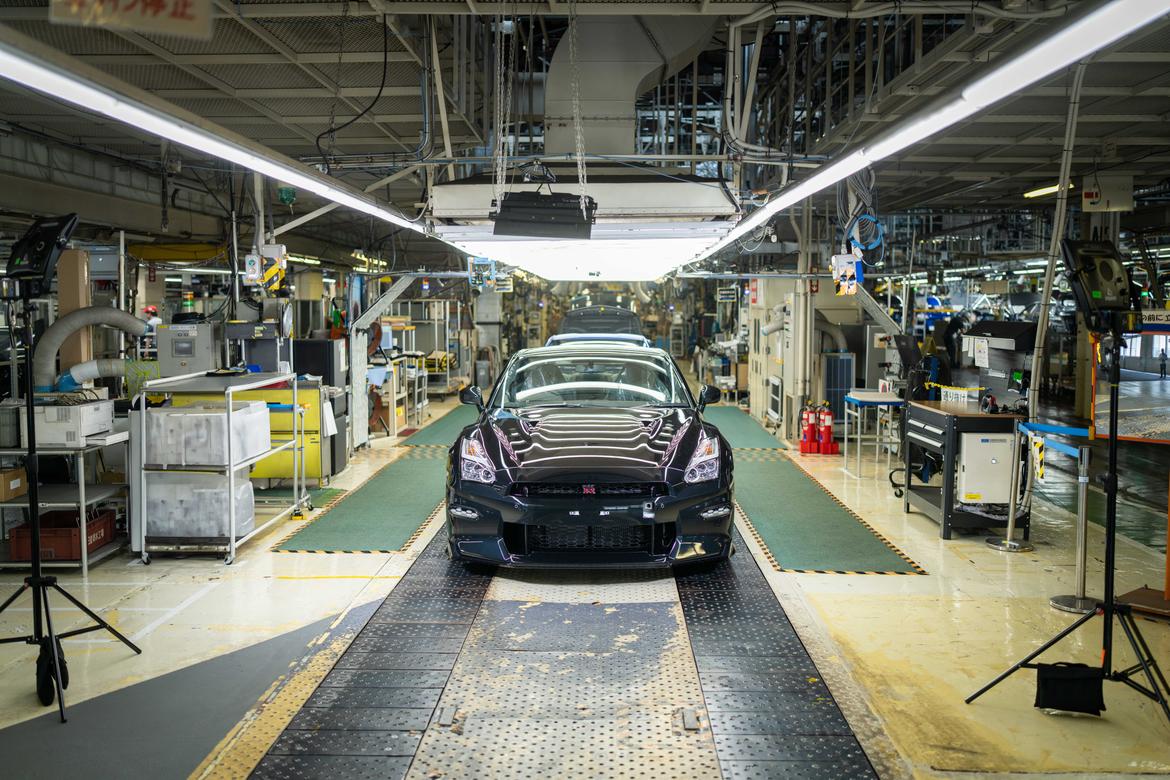 Production of the R35-chassis Nissan GT-R (finally) comes to an end ...
