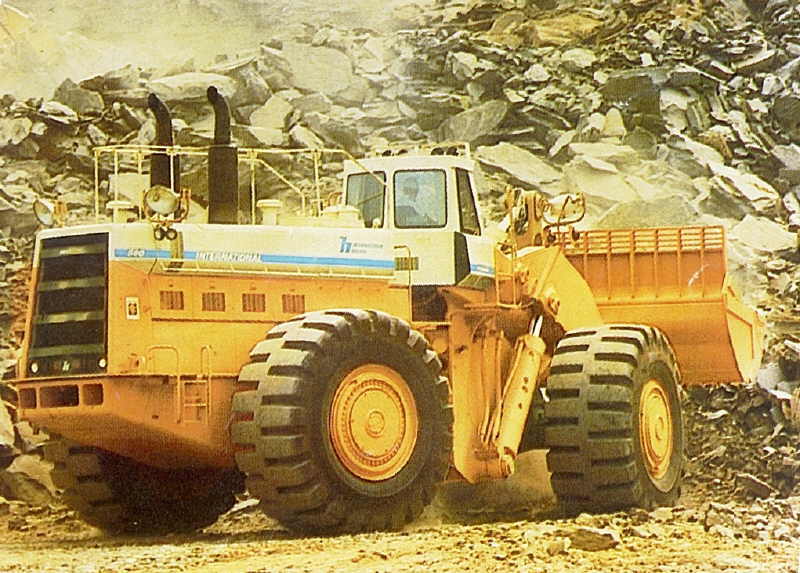 580 Payloader - IH Construction Equipment - Red Power Magazine Community