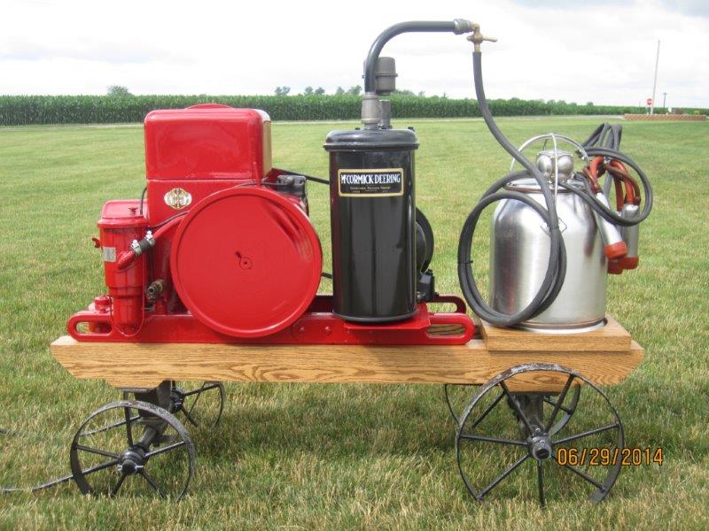 IHC LB Engine and McCormick Deering Milker - General IH - Red Power ...