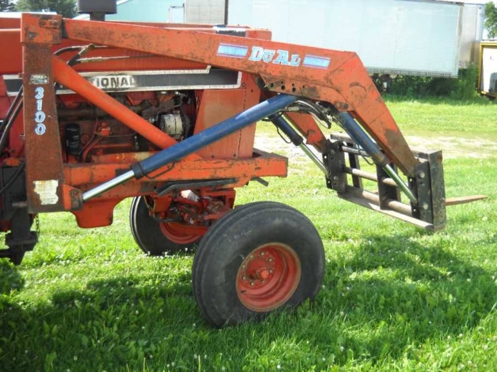 Dual 3100 loader question - Coffee Shop - Red Power Magazine Community