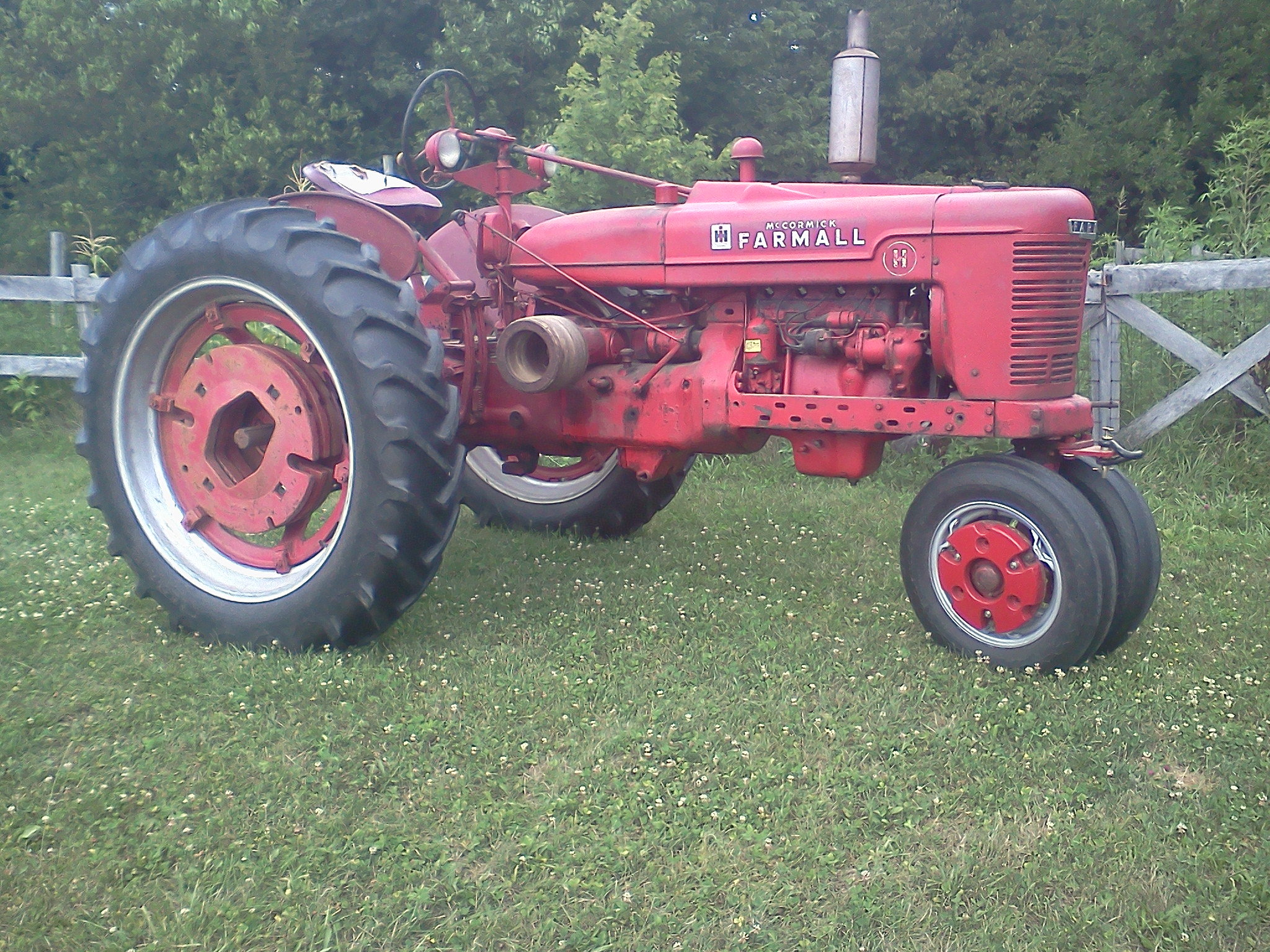 Farmall H rear wheel weights ? - General IH - Red Power Magazine Community