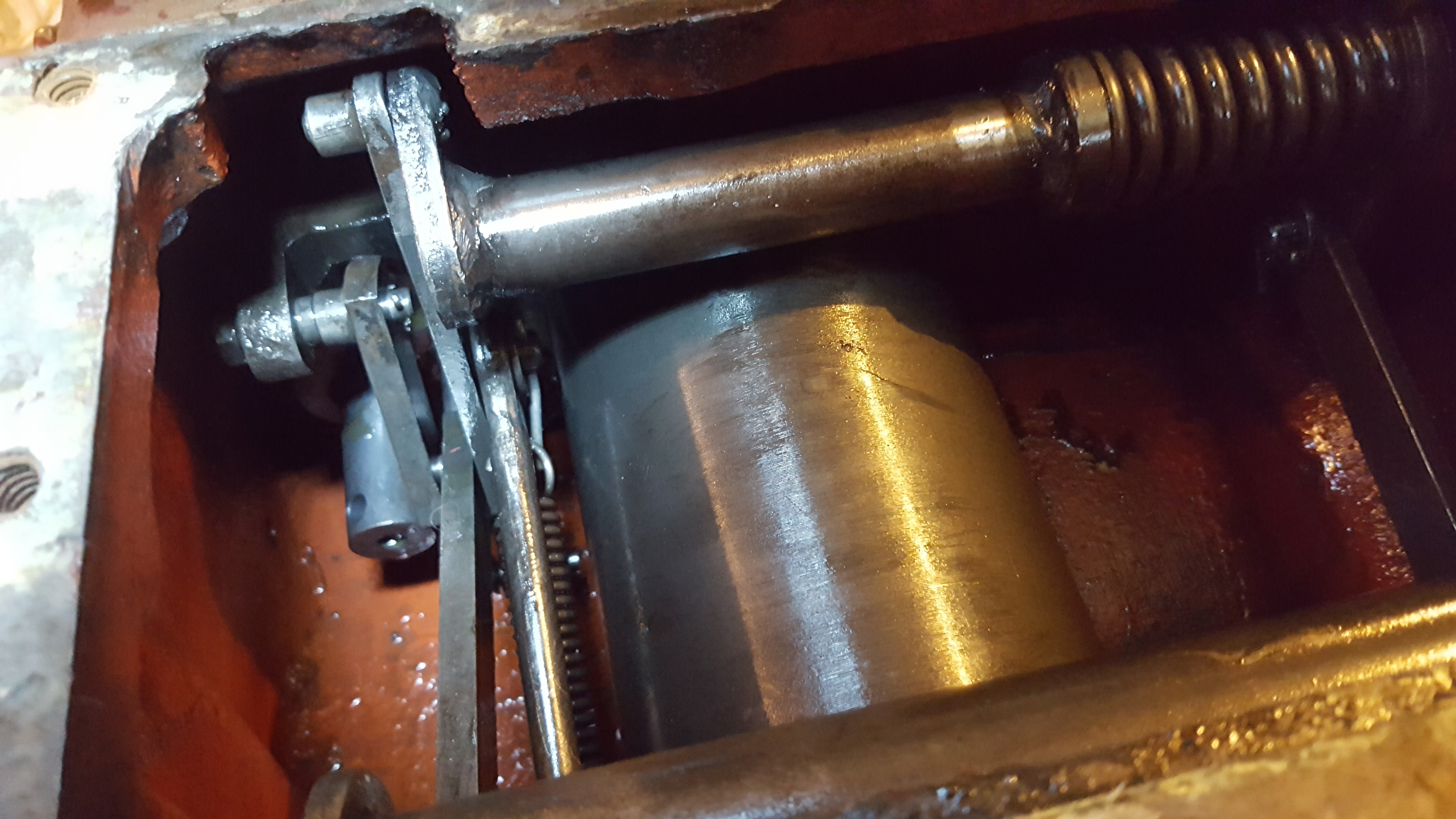 Hydraulic control valve - B414 - 444 -384 etc. - General IH - Red Power ...