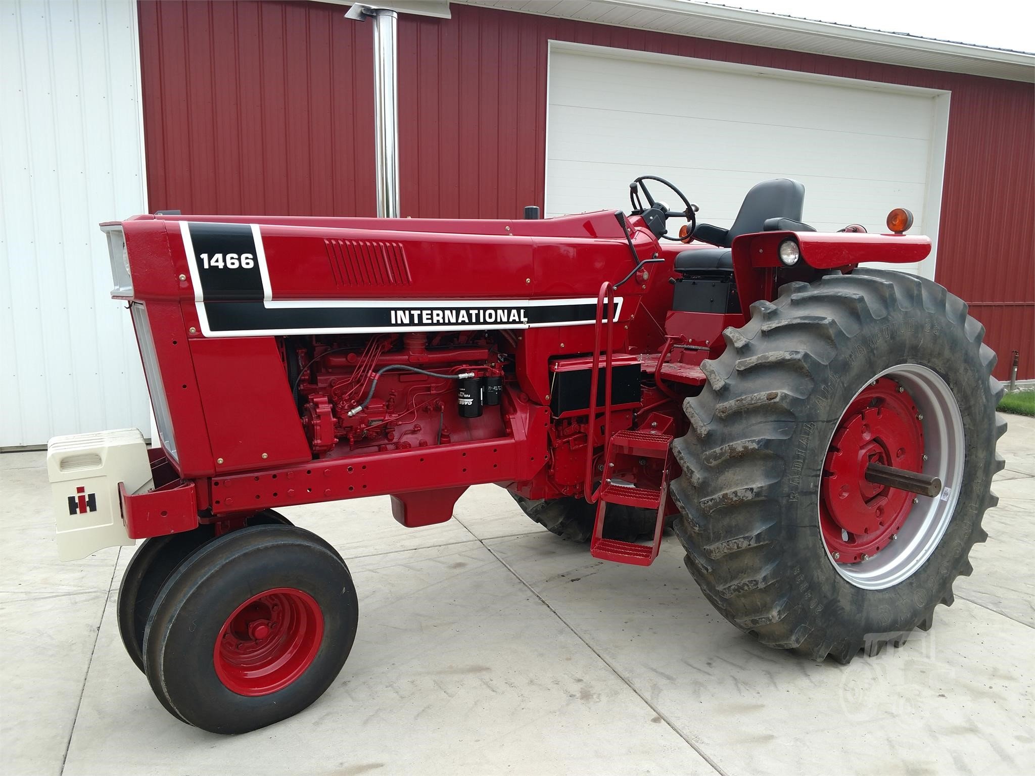 Blackstripe 1466 with a narrow frontend...........cool - General IH ...