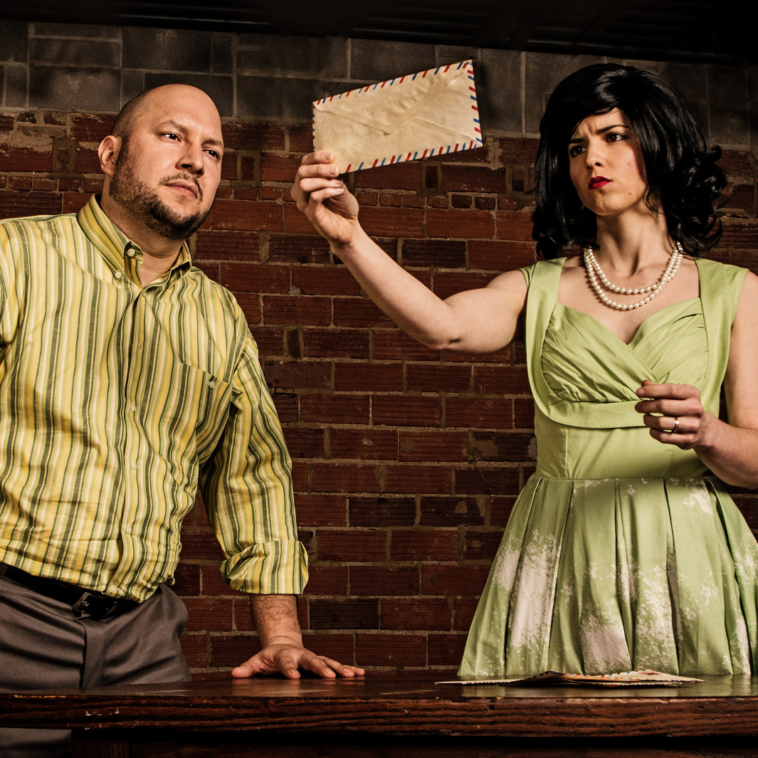 EN EL TIEMPO DE LAS MARIPOSAS / IN THE TIME OF THE BUTTERFLIES ...