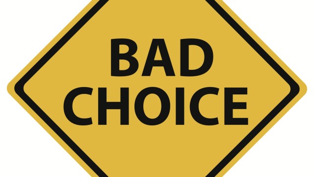 Bad-choice-shutterstock_141995143-640x360 - Direct Recruiters Inc.
