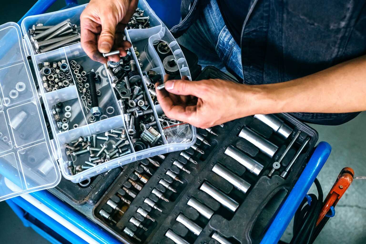 Rust-Busting Plastabs Prevent Corroded Tools - Zerust Rust Prevention ...