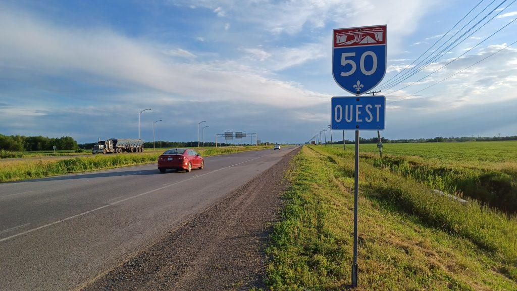 Autoroute 50 will carry name of Guy Lafleur