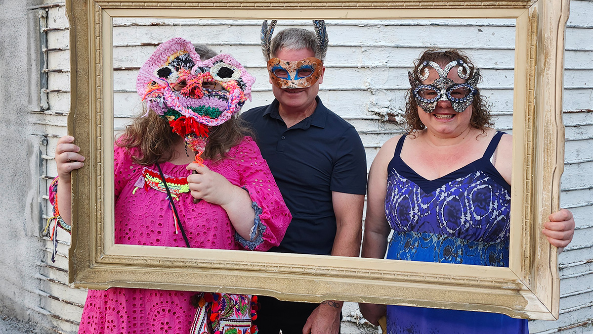 Arbor Gallery celebrates 30 years with masquerade gala - The Review ...