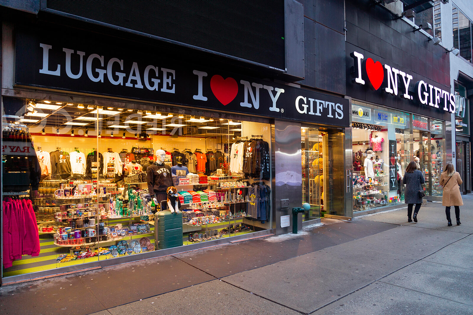 Shopping | Times Square NYC