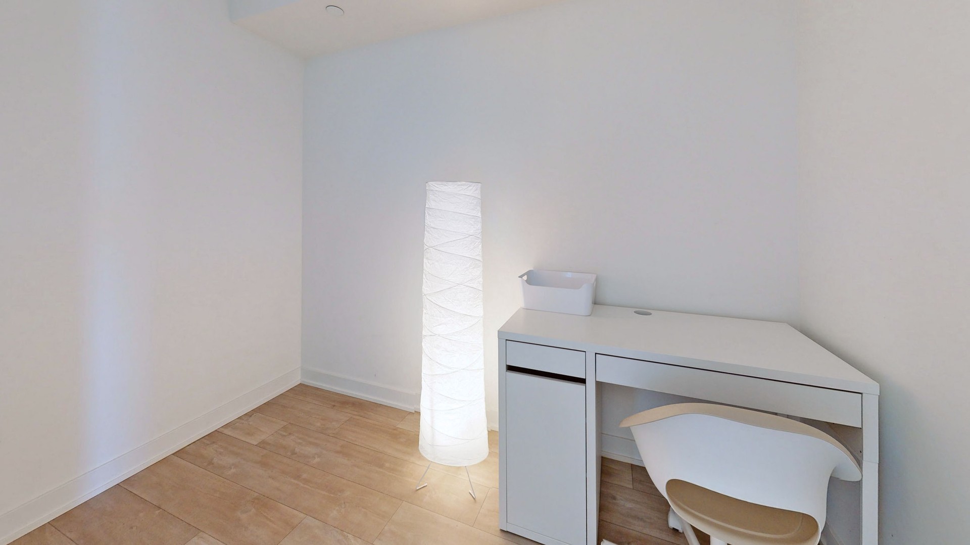 703w-27-bathurst-street-toronto-winsold