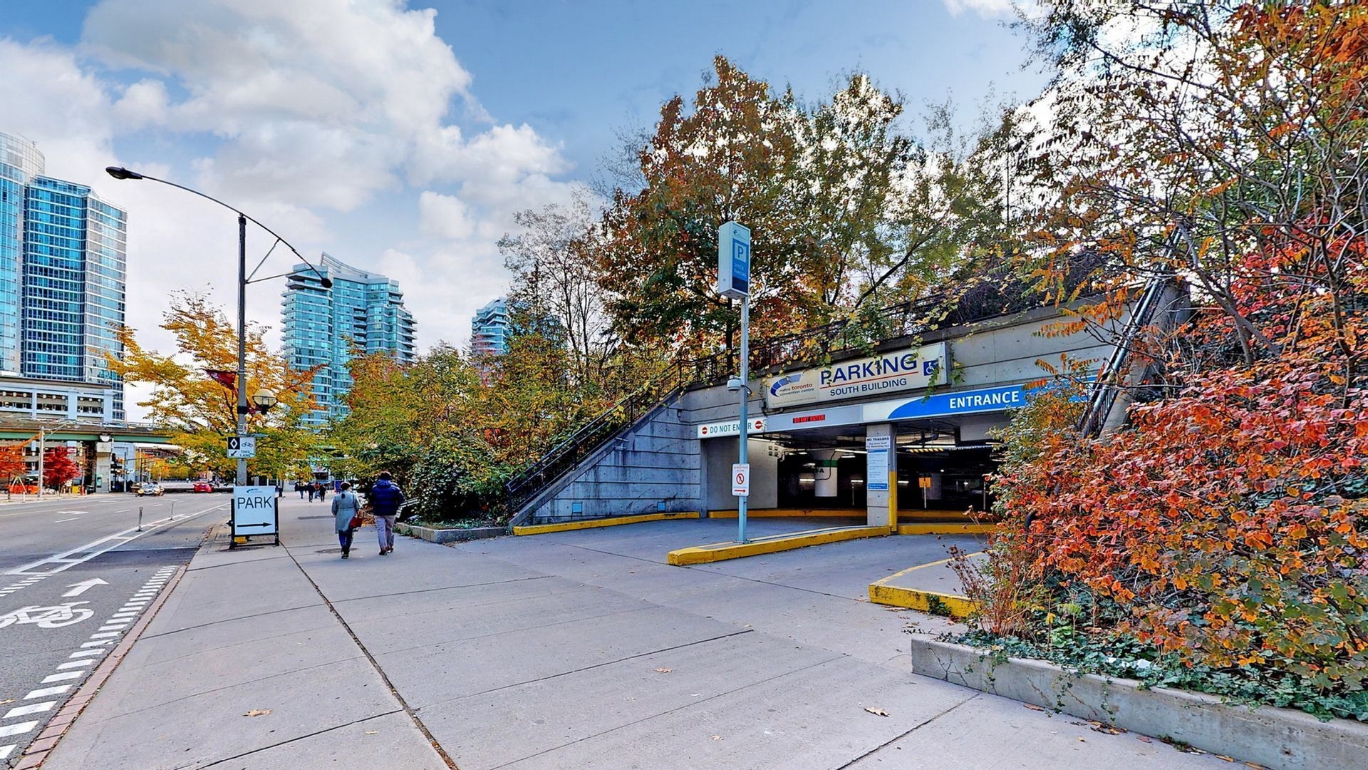 1012-25 Lower Simcoe Street, Toronto | winsold.com