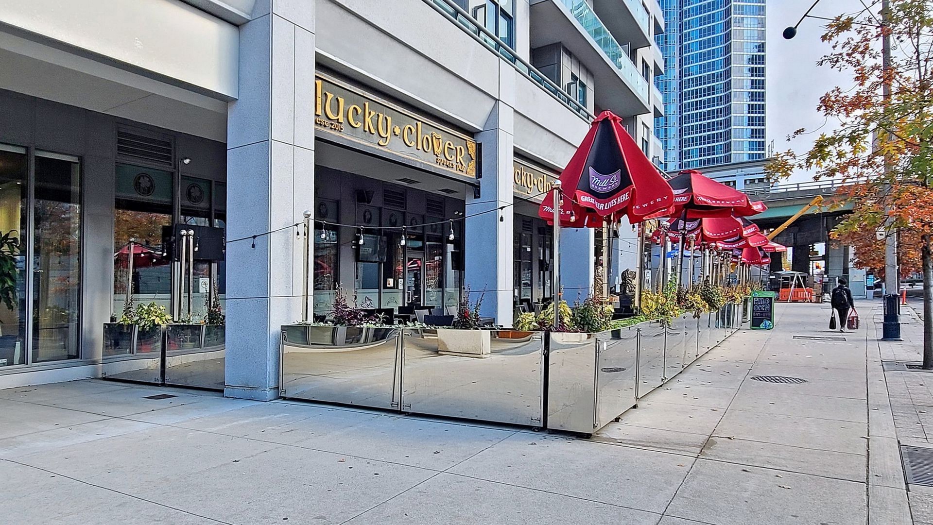 1012-25 Lower Simcoe Street, Toronto | winsold.com